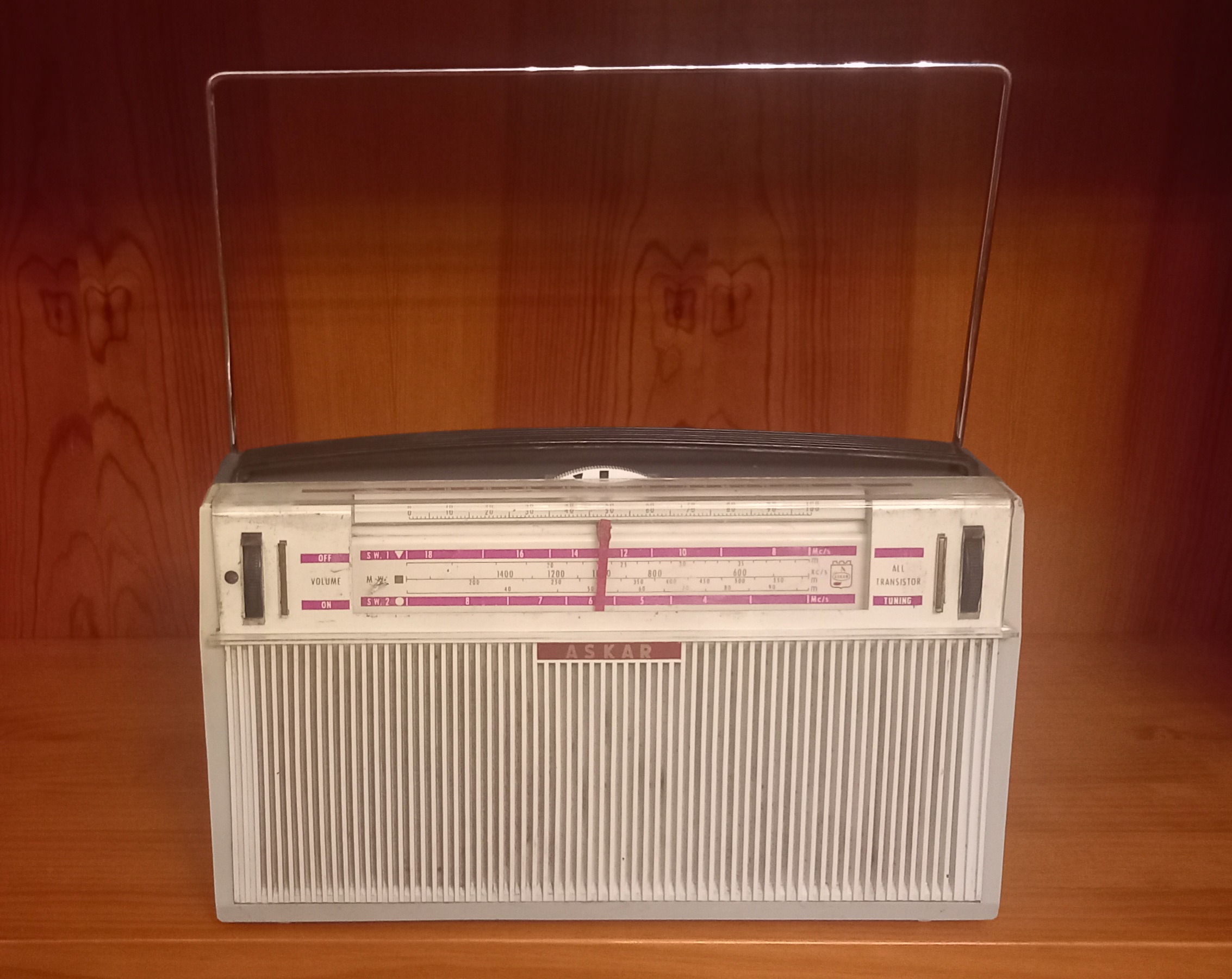 Radio transistor Askar – Radios en miniatura